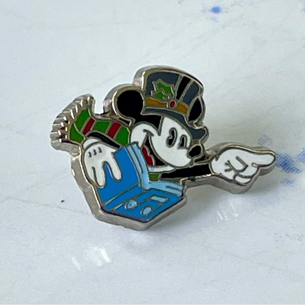 Disney Mini Mickey Mouse Pin - Singing Christmas Caro… - Gem